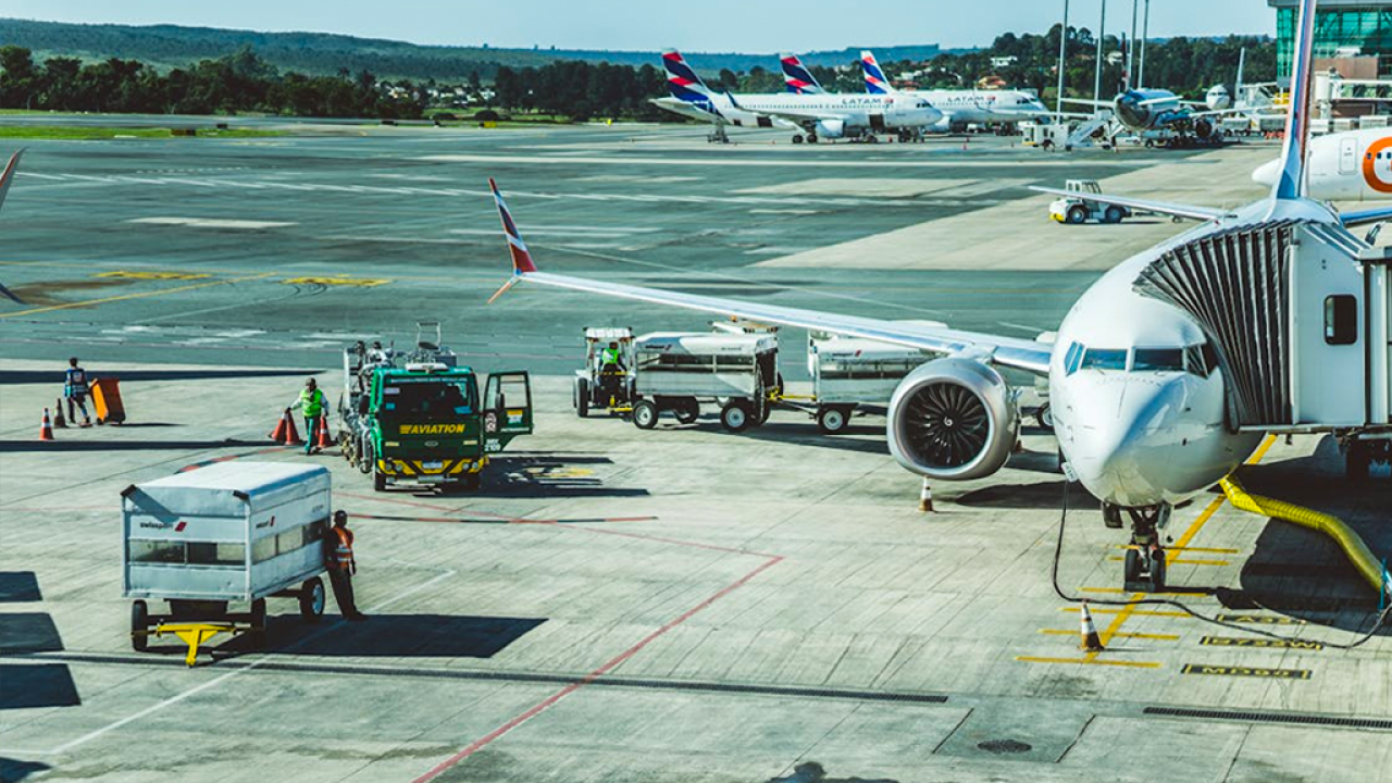 Commercial aviation seeks to improve operational efficiency and ...
